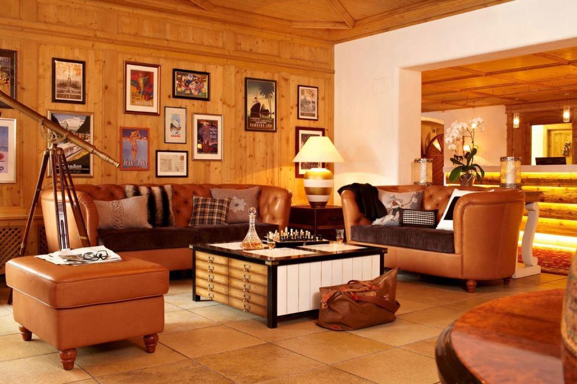 Sommelier bei Romantik Hotel Die Krone von Lech in Lech Am Arlberg ...